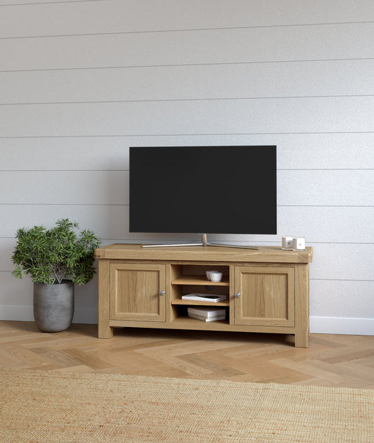 Chatsworth Oak 2 Door TV Unit – A World of Furniture